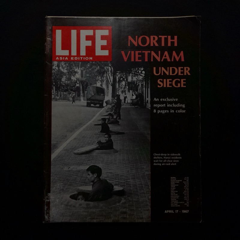 Jual Foto Ratna Sari Dewi dan Kartika Sari (Istri dan Anak Soekarno ...