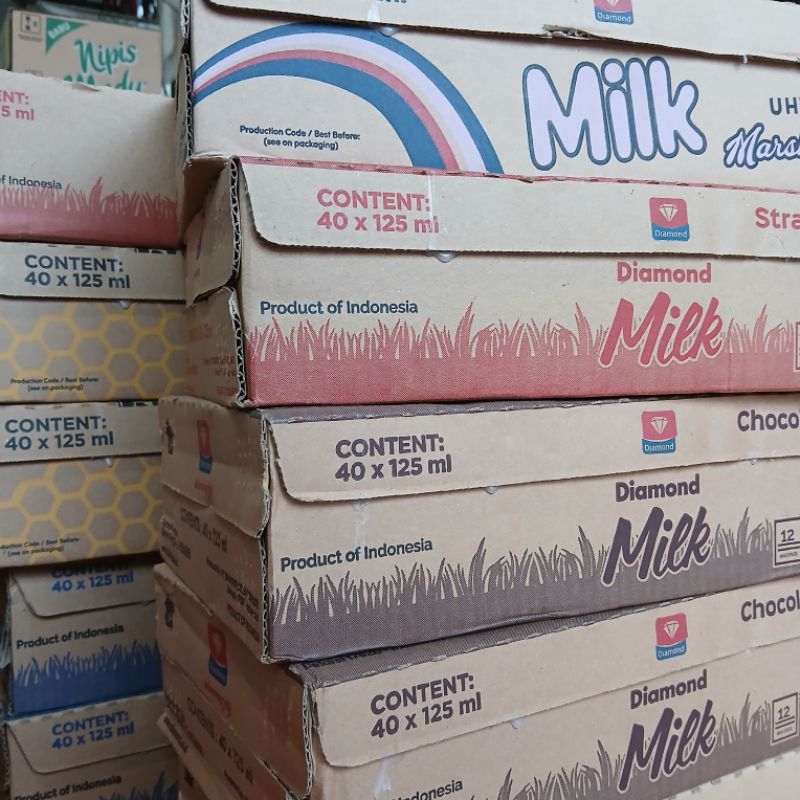 Jual Susu DIAMOND 125 ml 1 Dus Susu UHT Full Cream Coklat Strawberry Honey | Shopee Indonesia