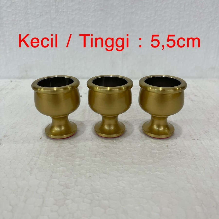 Jual Gelas sembahyang / cangkir altar - kuningan kuningan - Taiwan ...