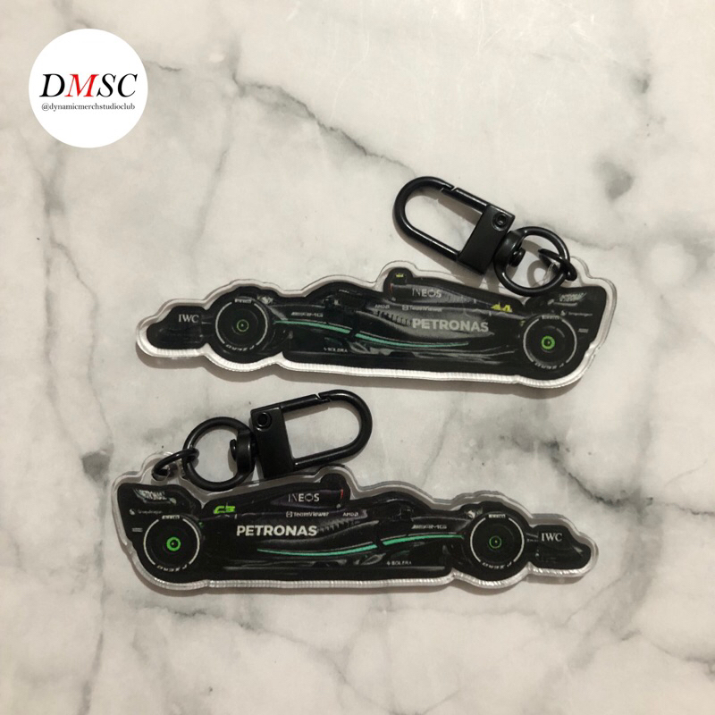 Jual Formula 1 car premium keychain 2 sisi | Shopee Indonesia