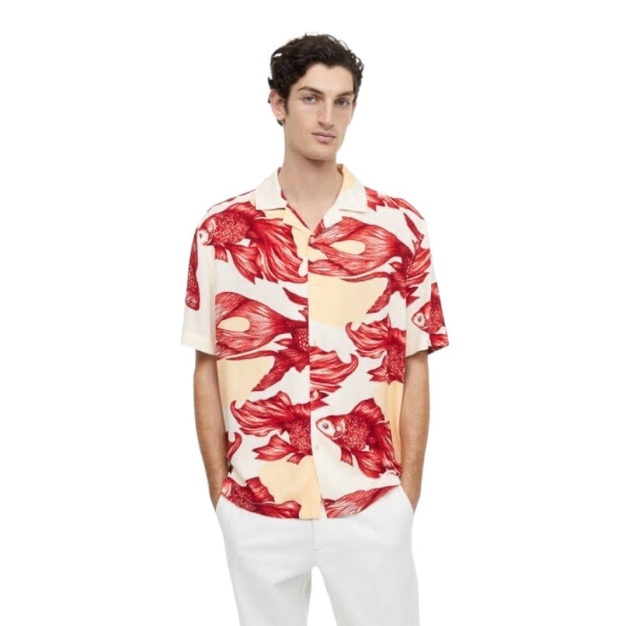 Jual HnM Relaxed Fit Patterned Resort Shirt Red Koi Kemeja Pantai Pria ...