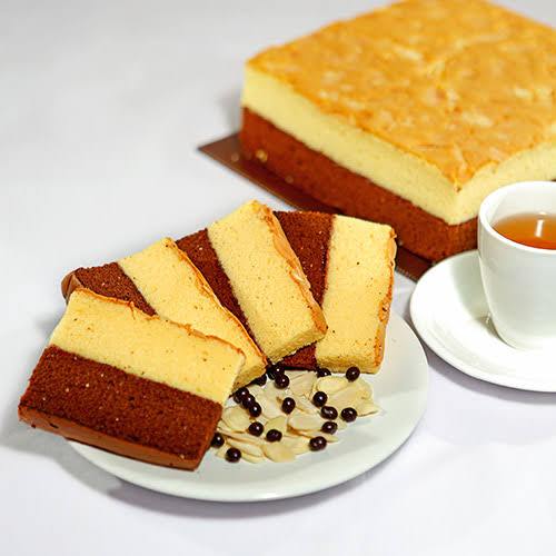 Jual BOLU LAPIS MANDARIN Premium Sarena 20x20 / Kue Lapis Homemade ...