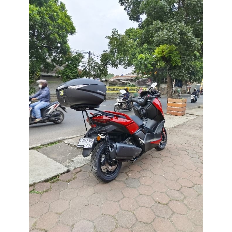 Jual Paket Box dan Bracket Yamaha Xmax New / Old (Bracket Original SHAD XMAX + BOX SHAD SH58X ...