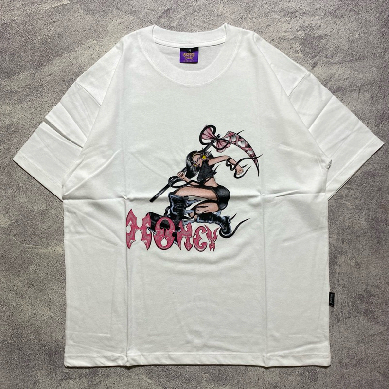 Jual HONEY - STEPPIN GIRL by Greedy Dust | Shopee Indonesia