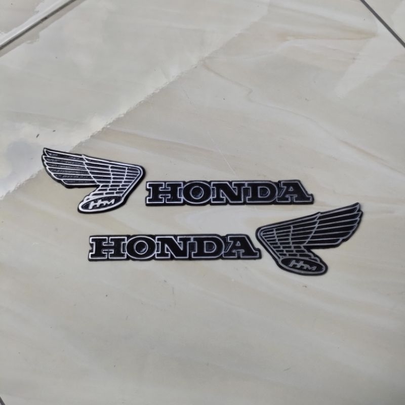 Jual EMBLEM TANGKI CB100 LOGO TANGKI CB100 | Shopee Indonesia