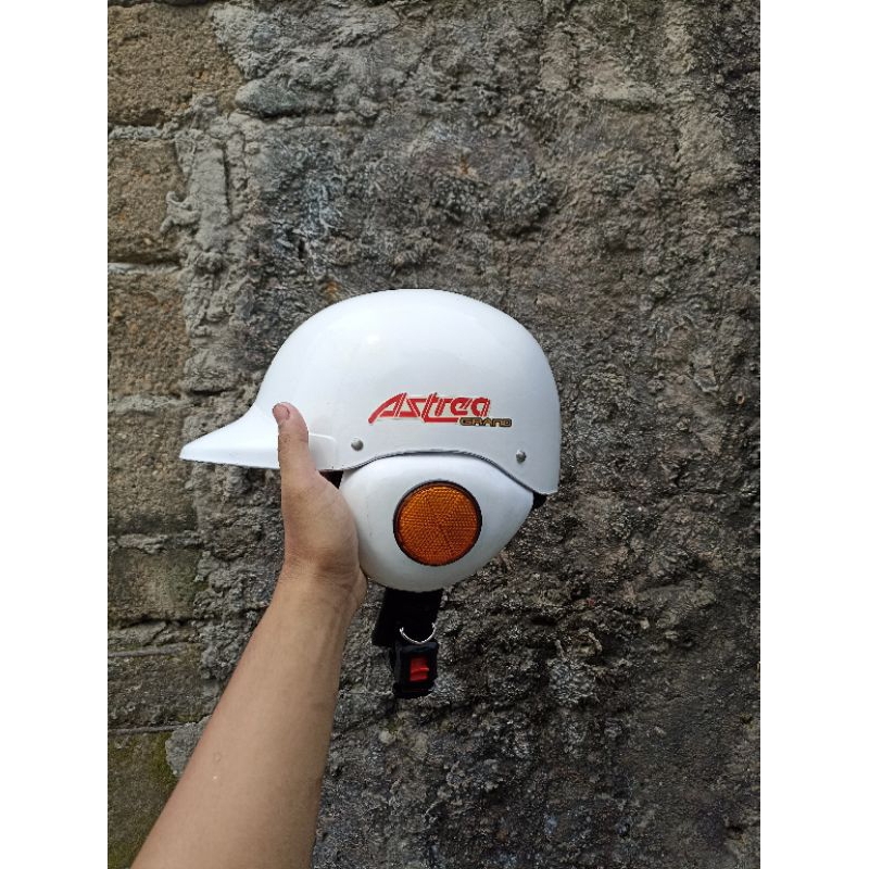 Jual Helm ciduk jadul astrea grand prima baseball lawas mata kucing ...