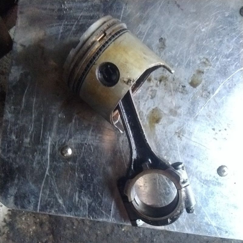 Jual STANG piston +piston Toyota kijang 4k original | Shopee Indonesia