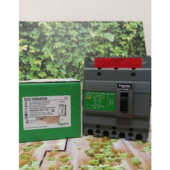 Jual MCCB / BREAKER SCHNEIDER EZC100N 4P 30A 25KA 4POLE EZC100N4030 4 Pole | Shopee Indonesia