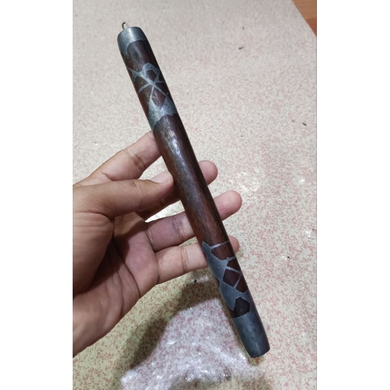 Jual cemeti kayu ulin panjang 22 cm | cemeti khas borneo | Shopee Indonesia