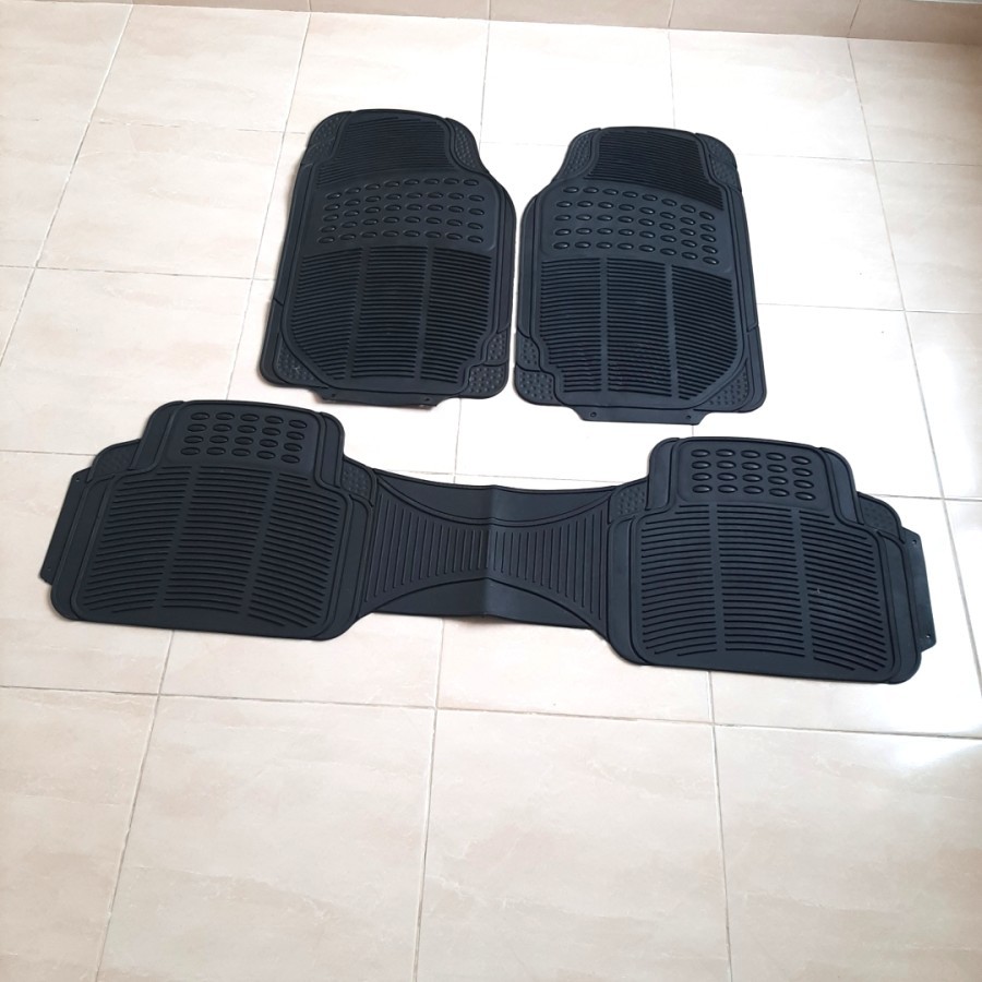 Jual Karpet Mobil Universal 2 Baris Karpet Karet Set | Shopee Indonesia