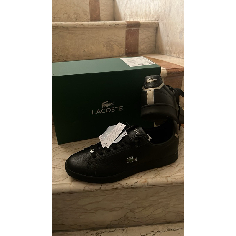 Jual Sepatu Lacoste Men's Carnaby Leather Tricolor Sneakers Shoes ...