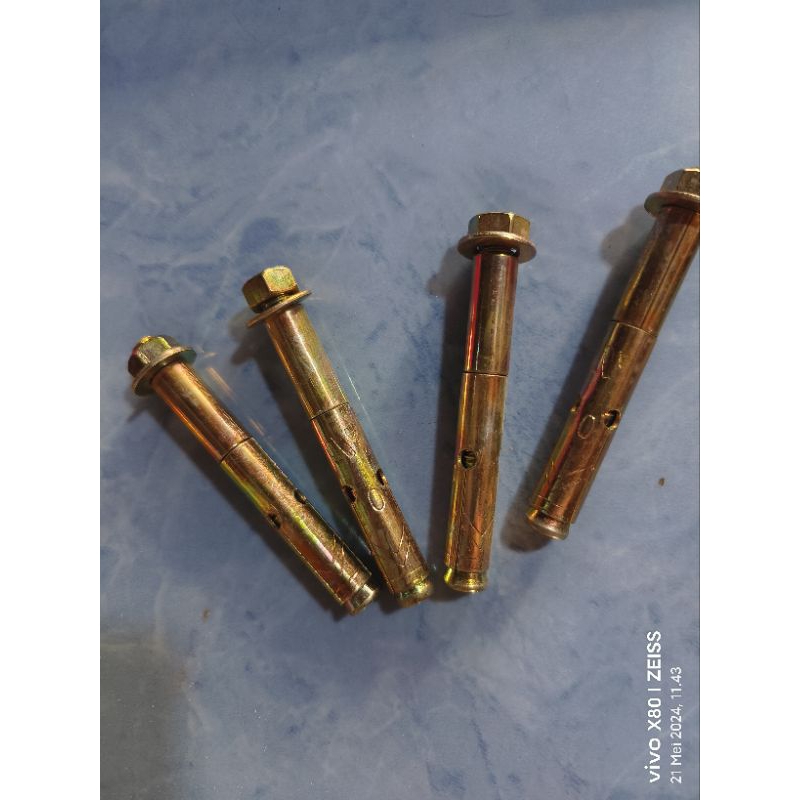 Jual baut dynabol wilson M10x77 / bolt dynabol tembok beton 10x77 ...