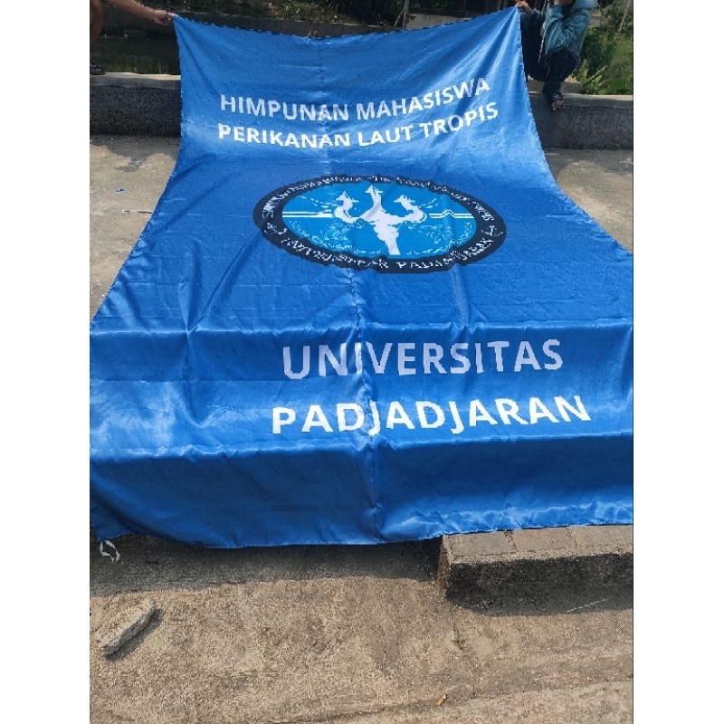 Jual CUSTOM GIAN FLAG | BENDERA RAKSASA KOMUNITAS | PARTAI | SUPORTER ...