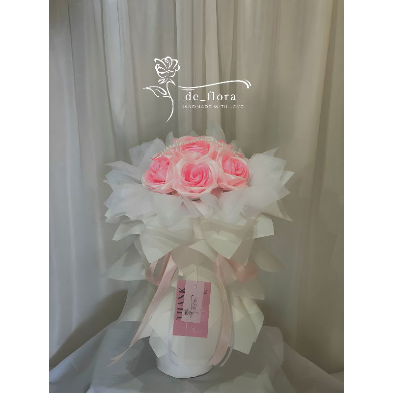 Jual BUKET BUNGA - KOREAN ROUND BOUQUET (medium-strawberry shortcake ...