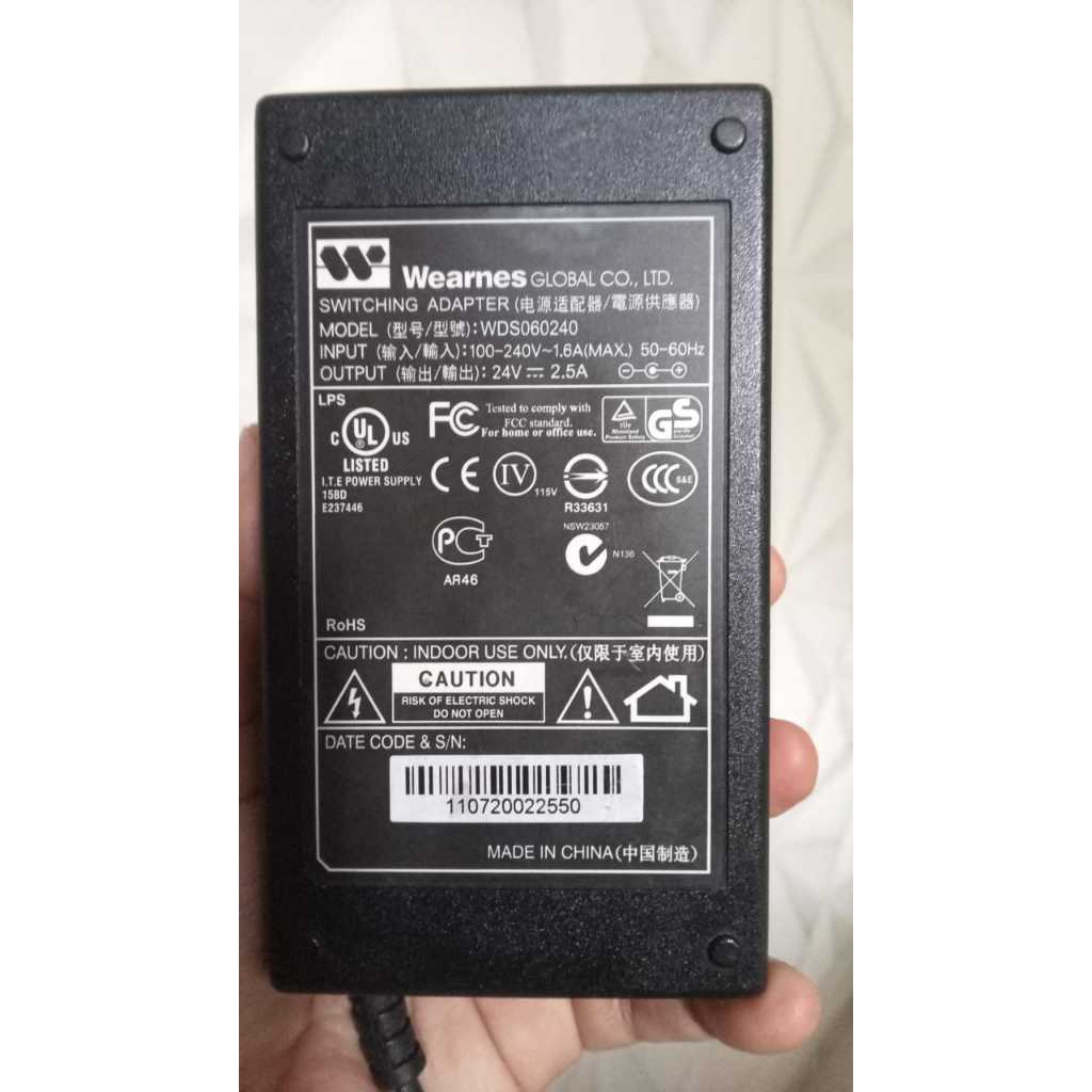 Jual Adaptor / Charger Wearnes model WDS060240 Output : 24V-2.5A ...