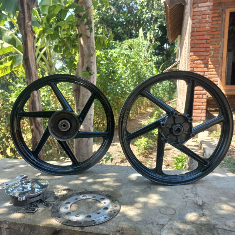 Jual velg cw palang 5 R18 pnp rx king fullset tutup rem & bonus ...