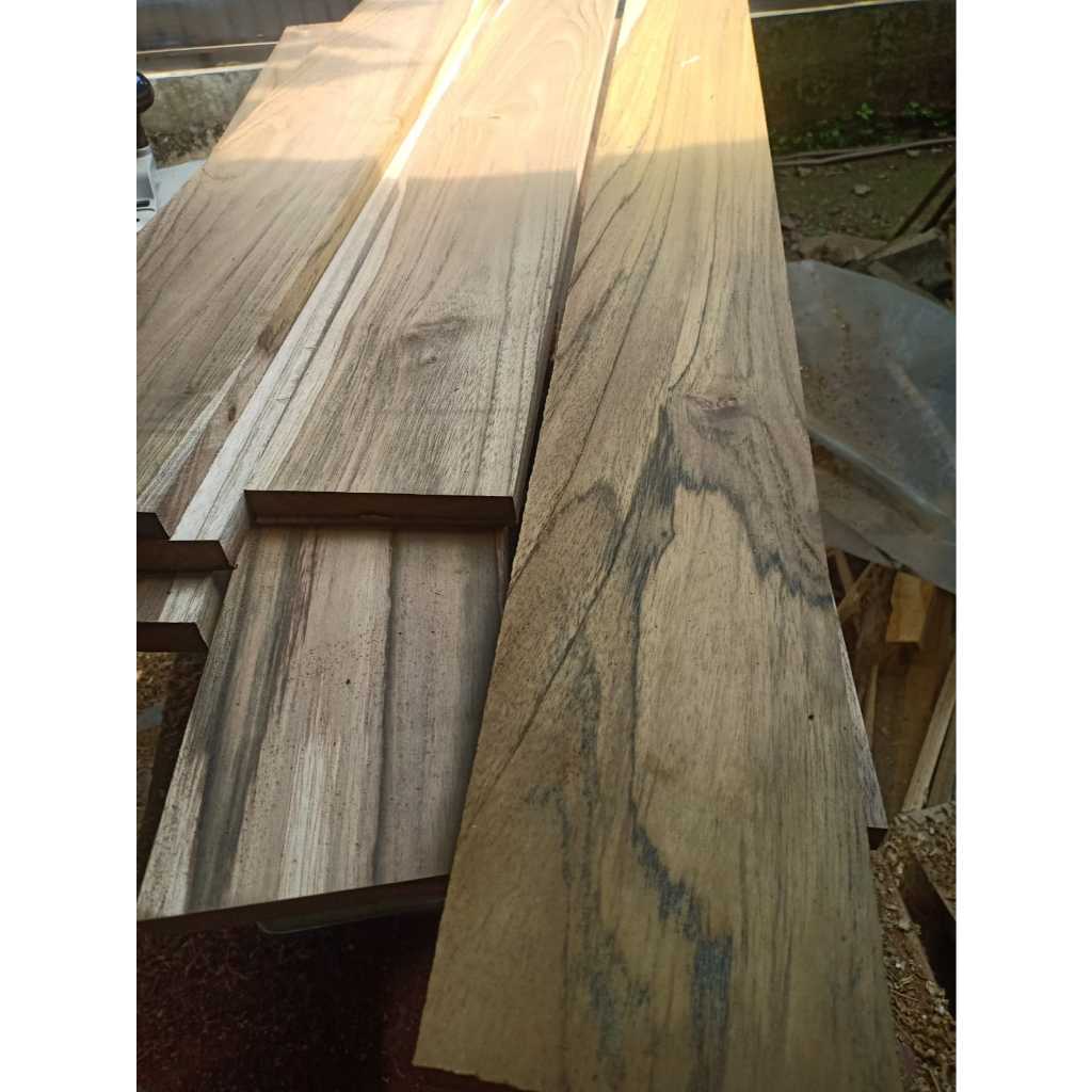Jual PAPAN KAYU JATI TIPIS 10CM X 1CM X100CM SERUT HALUS AMPELAS 4 SISI ...