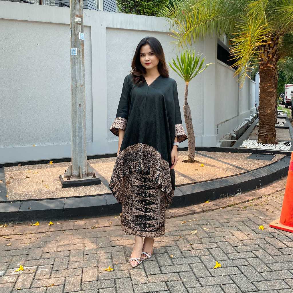 Jual Lausboutique-Set Aruna-Seri Jupri 3-Setelan Batik Jupri Wanita ...