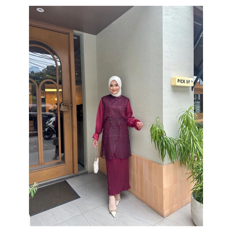Jual Zize Outer Brukat Etnik Organza / Tunik Brukat / Baju hari raya ...
