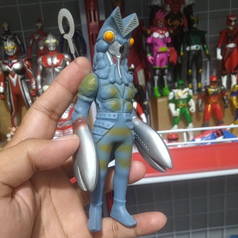 Jual Ultra Kaiju Monster Sparkdoll Alien Baltan BANDAI | Shopee Indonesia