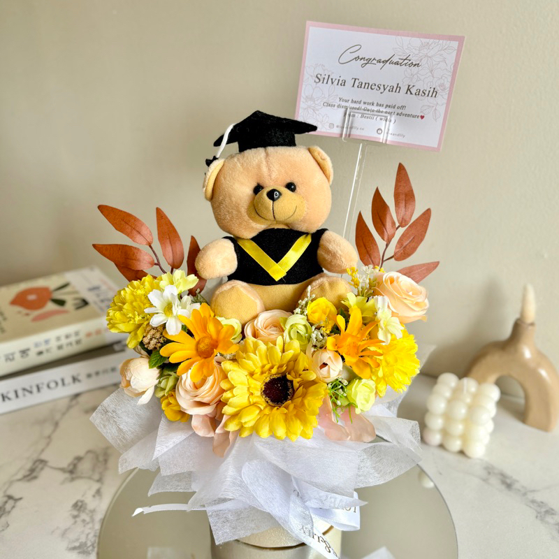 Jual [READY] Graduation Flower Box - Buket bunga wisuda gift akrilik ...
