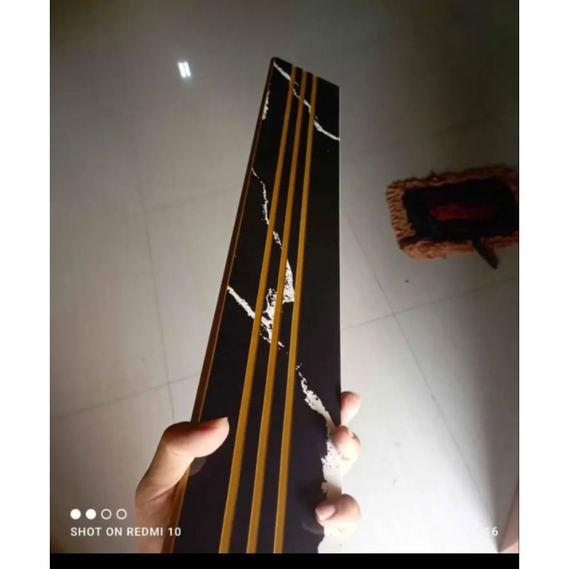 Jual Granit list plin stepnosing 10×60 garis gold bisa custom ukuran ...