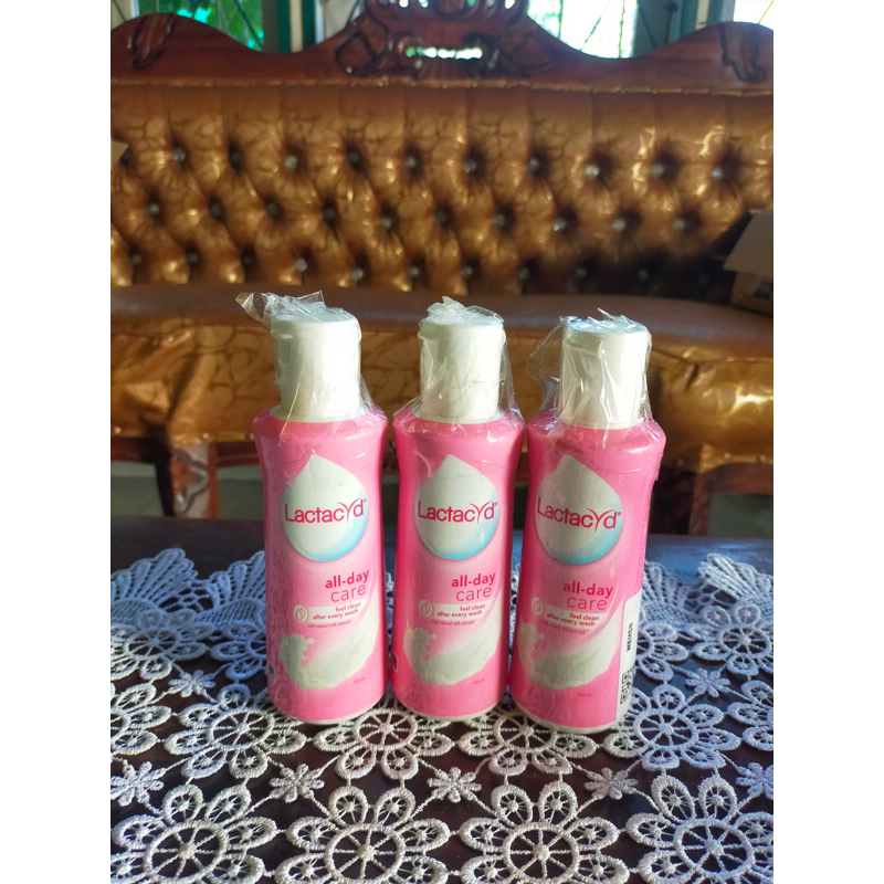 Jual lactacyd all day care feminine wash 150ml original | Shopee Indonesia