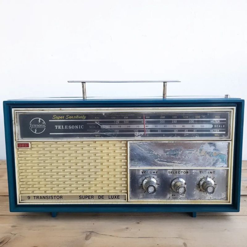 Jual radio telesonic 9 transistor jadul antik vintage no tjawang radio ...