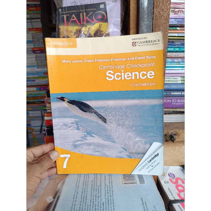 Jual Cambridge checkpoint Science. coursebook 7 | Shopee Indonesia