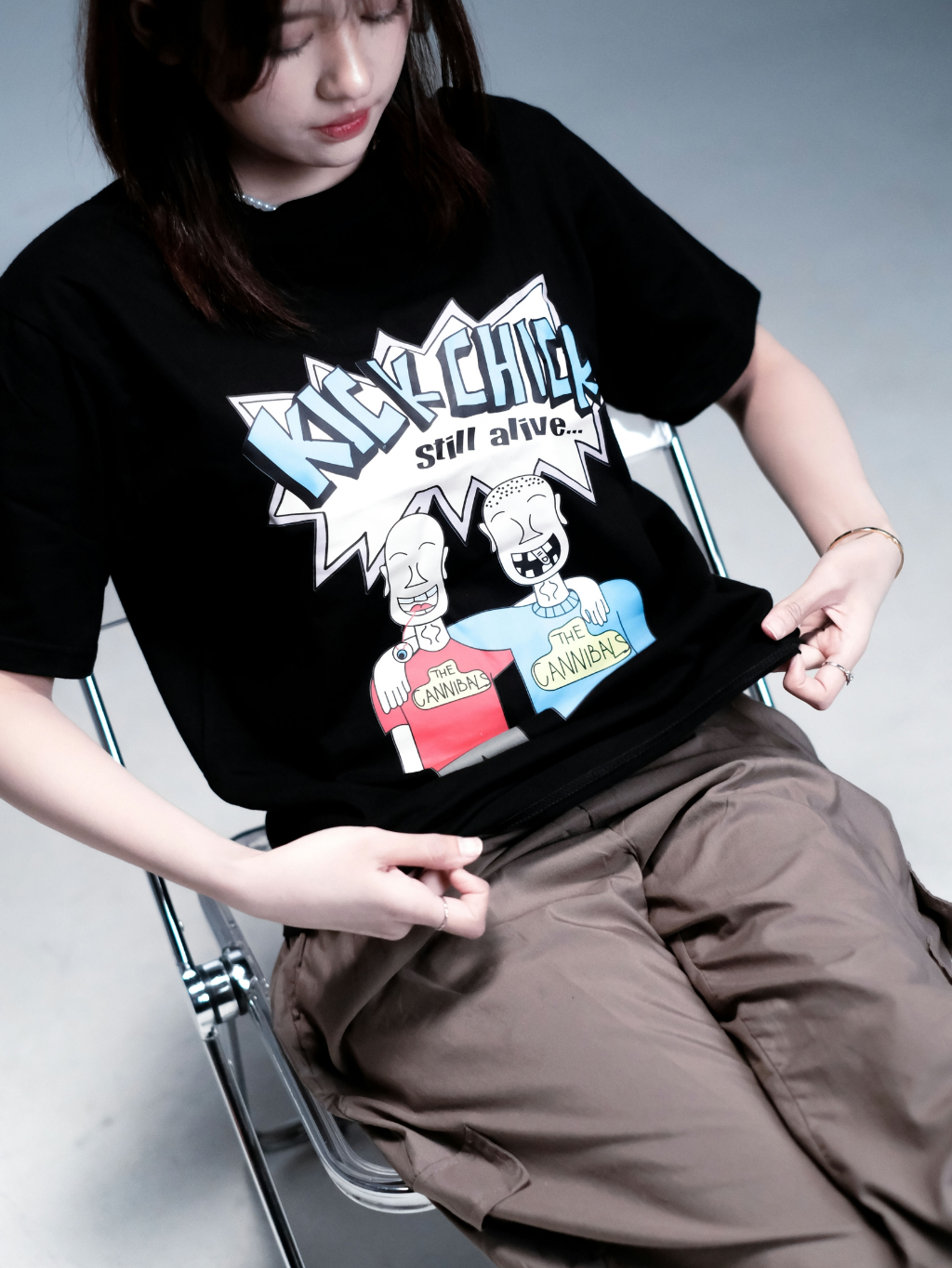 Jual Kickchick Reguler Kaos Canibals Black & White | Kaos Lengan Pendek ...