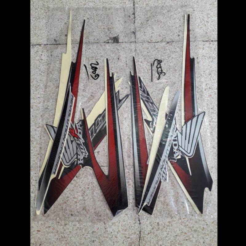Jual lis striping motor standar ori honda tiger tahun 2009 merah hitam ...