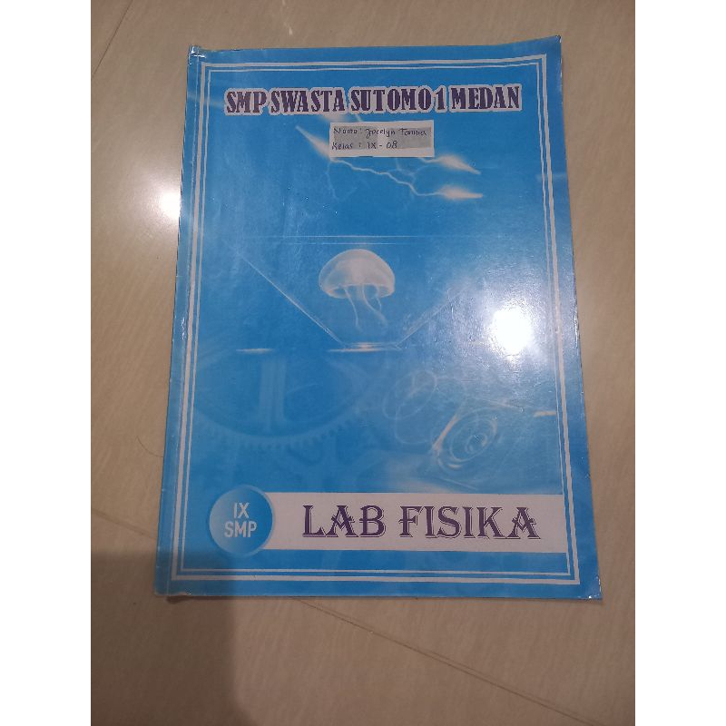 Jual SEPAKET BUKU LAB FISIKA & LAB BIOLOGI KELAS 9 SMP IX KONDISI BAGUS ...