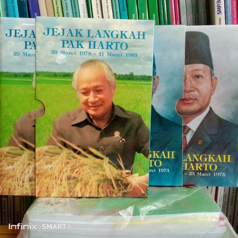 Jual Jejak Langkah Pak Harto. | Shopee Indonesia