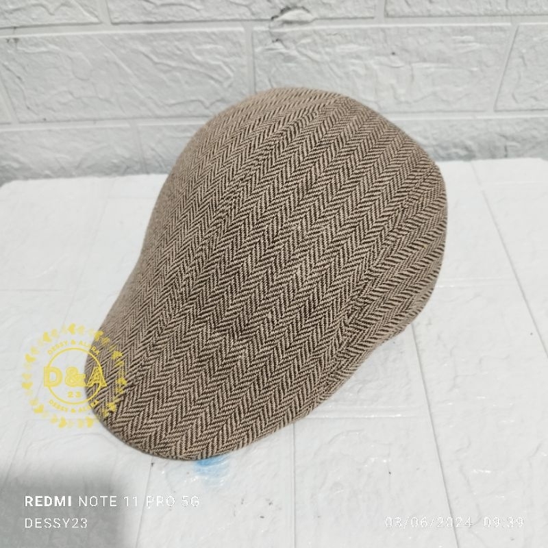 Jual topi flat cap newsboy pelukis pak tino sidin topi import | Shopee ...