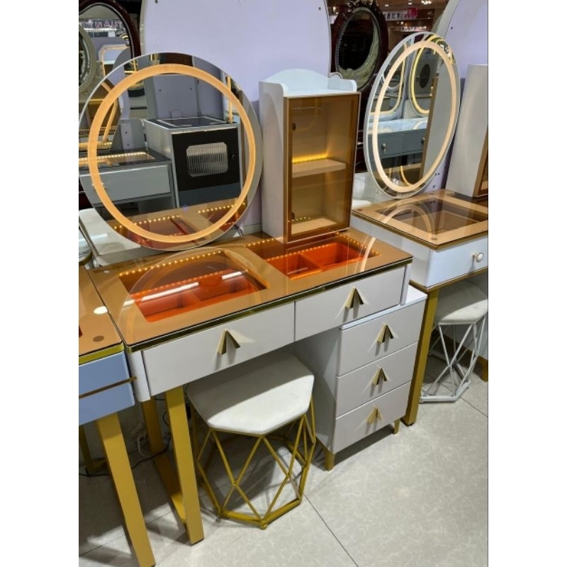 Jual Meja Rias Putih Lampu Led Cermin Bulat Set Kursi Miniamlis Cantik ...