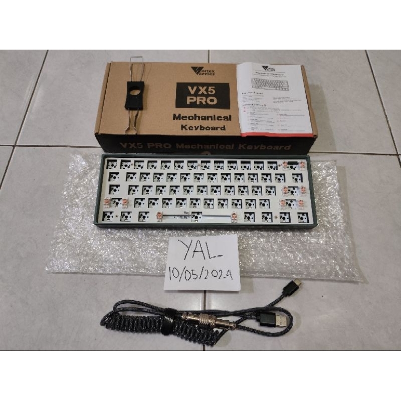 Jual Mechanical Keyboard VortexSeries VX5 Pro Aluminium Case - Warna ...