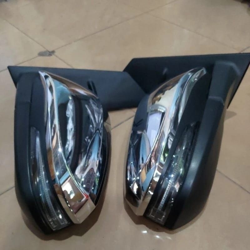 Jual SPION TOYOTA INNOVA INOVA REBORN TYPE VENTURER Q V ORIGINAL LIPAT ...