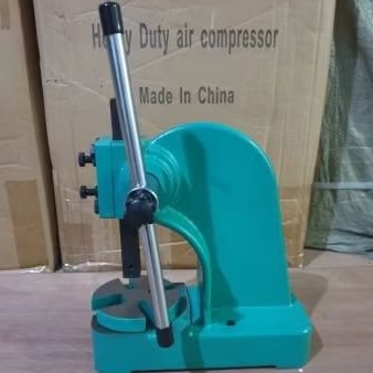 Jual Arbor press 0.5ton Alat press manual hand press Arbor press 1/2kg ...