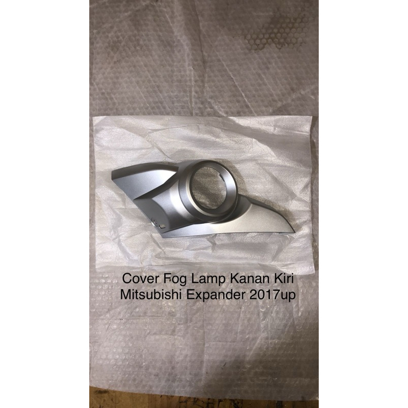 Jual Cover Fog Lamp Kanan Kiri Mitsubishi Expander 2017 up Baru dan ...