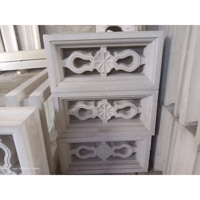 Jual cetakan roster fiber/cetakan angin angin model cor basah 2 muka ...