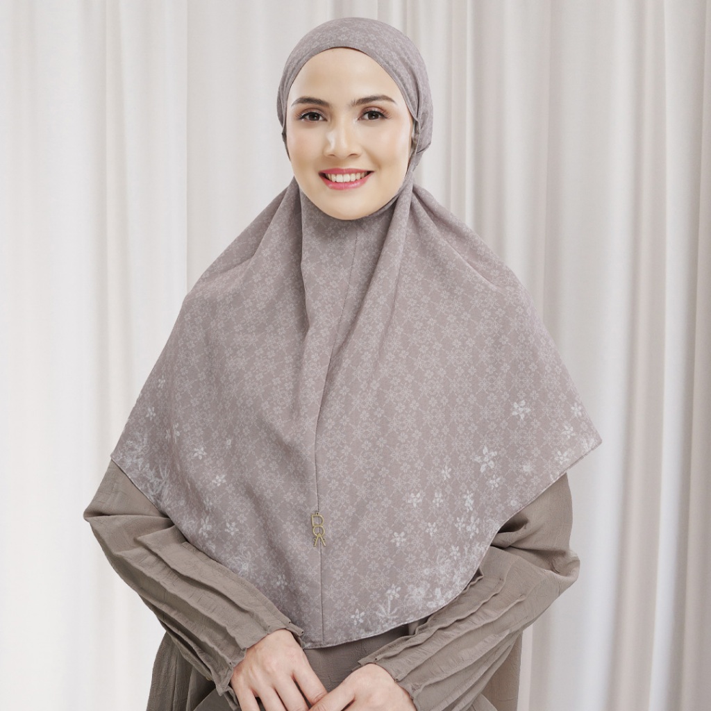 Jual DOA - Baiti Shilla Khimar Nude - Jilbab | Shopee Indonesia