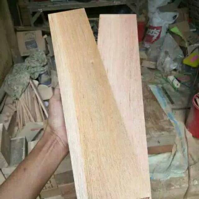 Jual Kayu Reng Kaso Mahoni Ukuran 5x7 Panjang 20 - 120cm | Shopee Indonesia