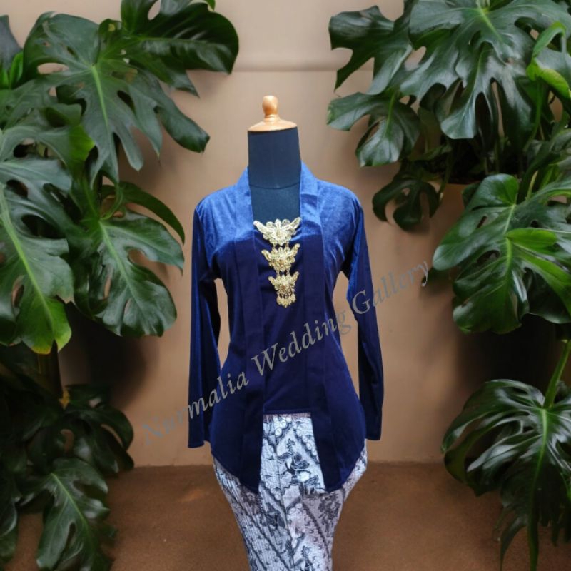 Jual KEBAYA BLUDRU KUTU BARU POLOS TERMURAH | Shopee Indonesia