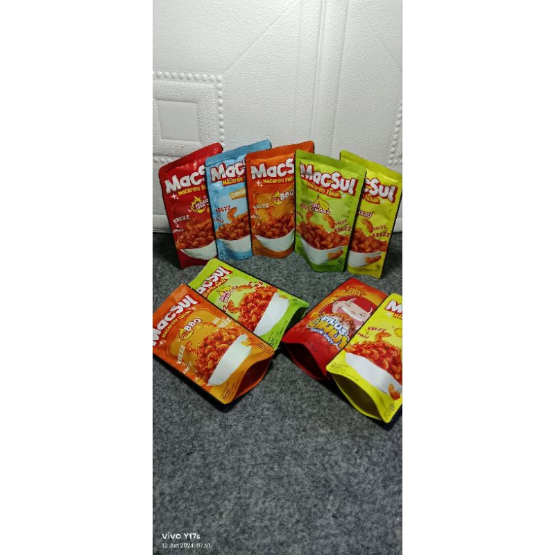 Jual Randy cemilan kekinian pilus cihuy | Shopee Indonesia