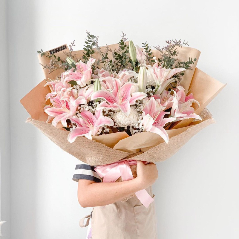 Jual roses lilies bouquets bucket bukat bunga segar fresh instant ...