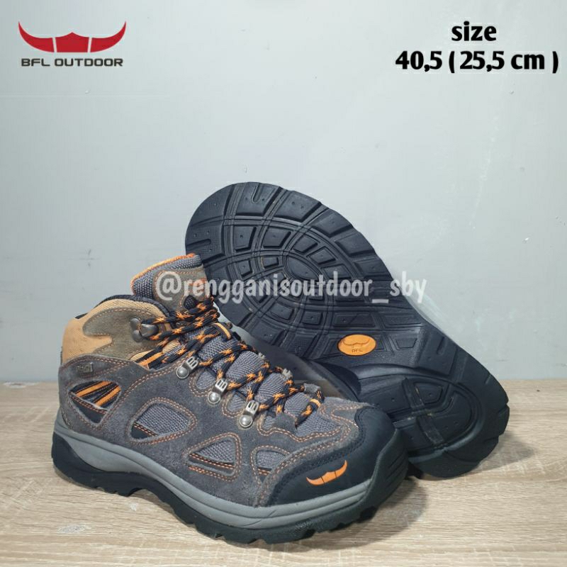 Jual sepatu hiking BFL | Shopee Indonesia