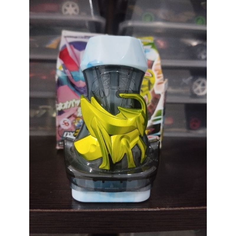 Jual DX Vistamp Neo Bata Kamen Rider Revice | Shopee Indonesia