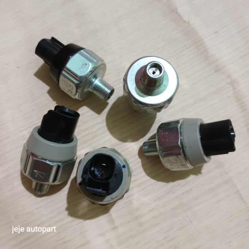 Jual switch sensor vacum booster rem innova fortuner kijang efi ...