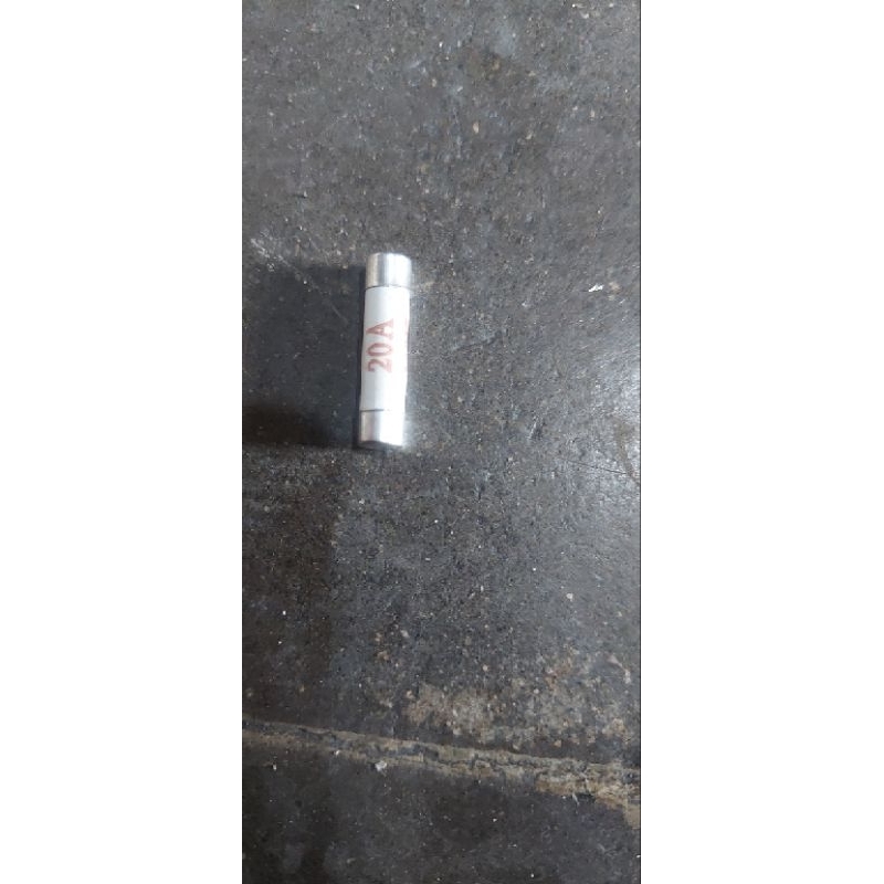 Jual Sekring keramik steker ac 20 a | Shopee Indonesia