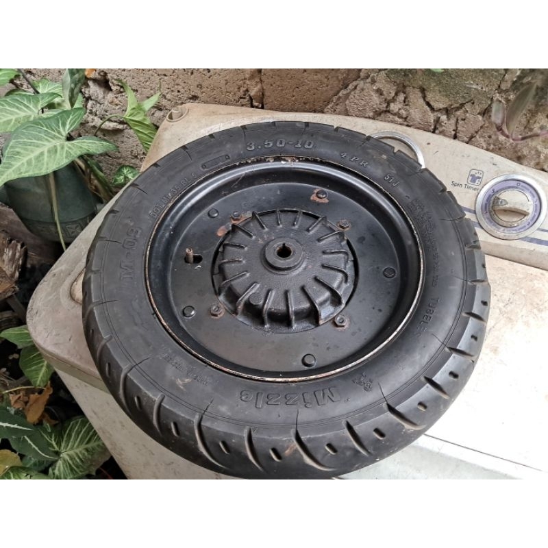 Jual Velg pelek ban ring 10 ps px banci super vespa classic tromol ring ...